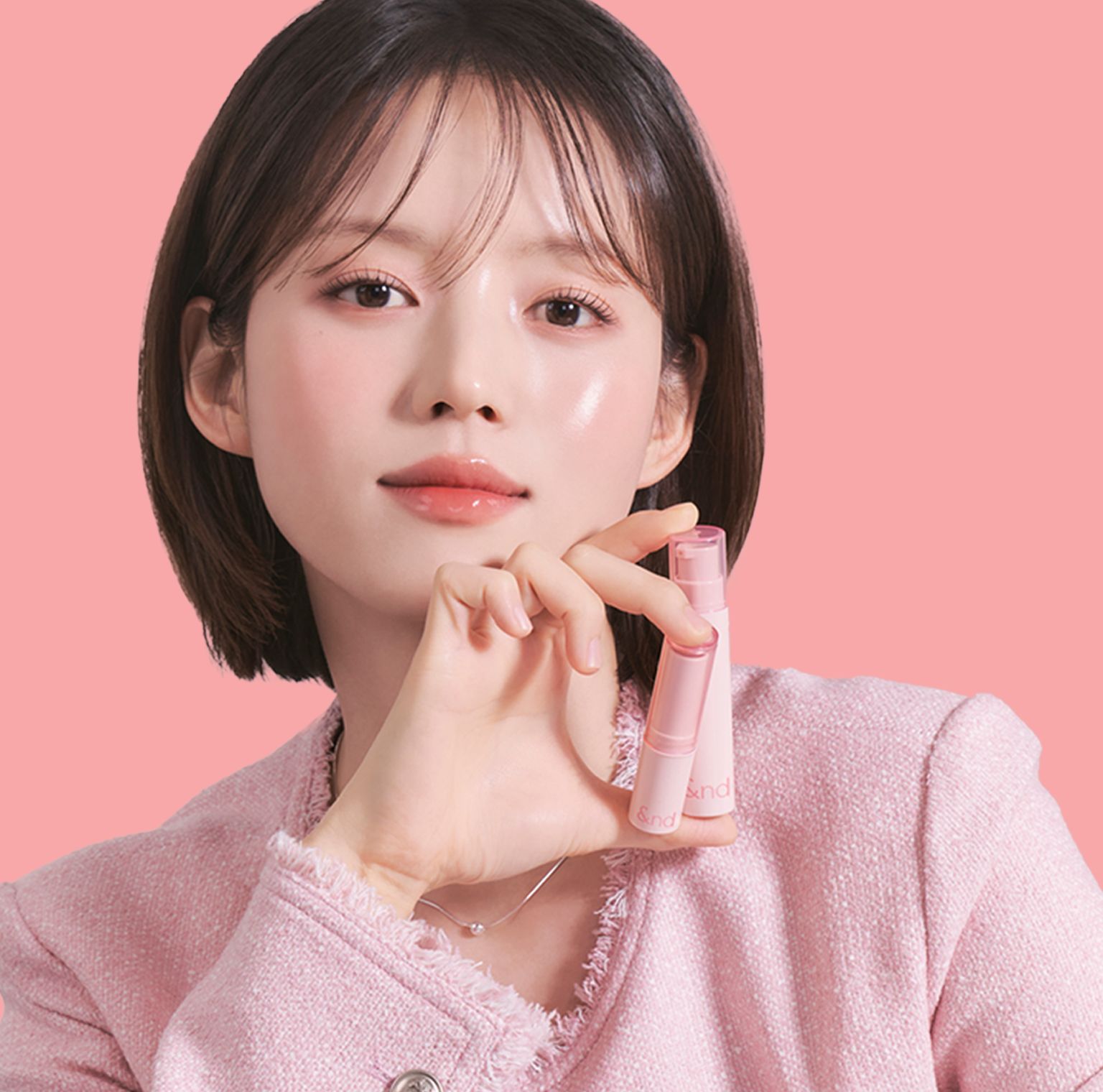 ローソンで買えるrom&nd( アンドバイロムアンド)から、スティックチークとトーンアップクリーム | esthete