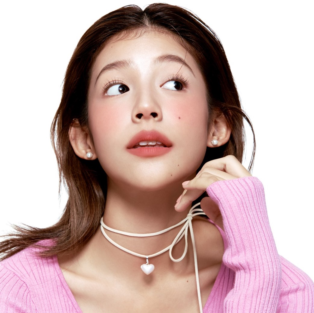 fweeがオフライン販売 「リップアンドチークブラーリープリンポット」「クッションガラスナチュラル」 | esthete