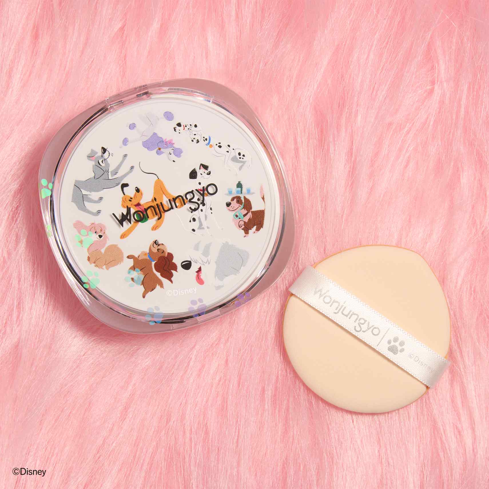 ウォンジョンヨ「トーンアップフィルタークッション」に、ディズニーの犬キャラを集めた限定パッケージ | esthete