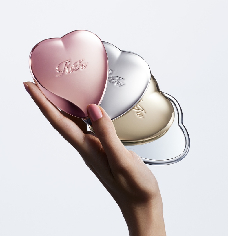 ReFa(リファ)からお直しヘアメイクミラーが3色で登場 使いやすい薄さ、大きなガラスミラー | esthete